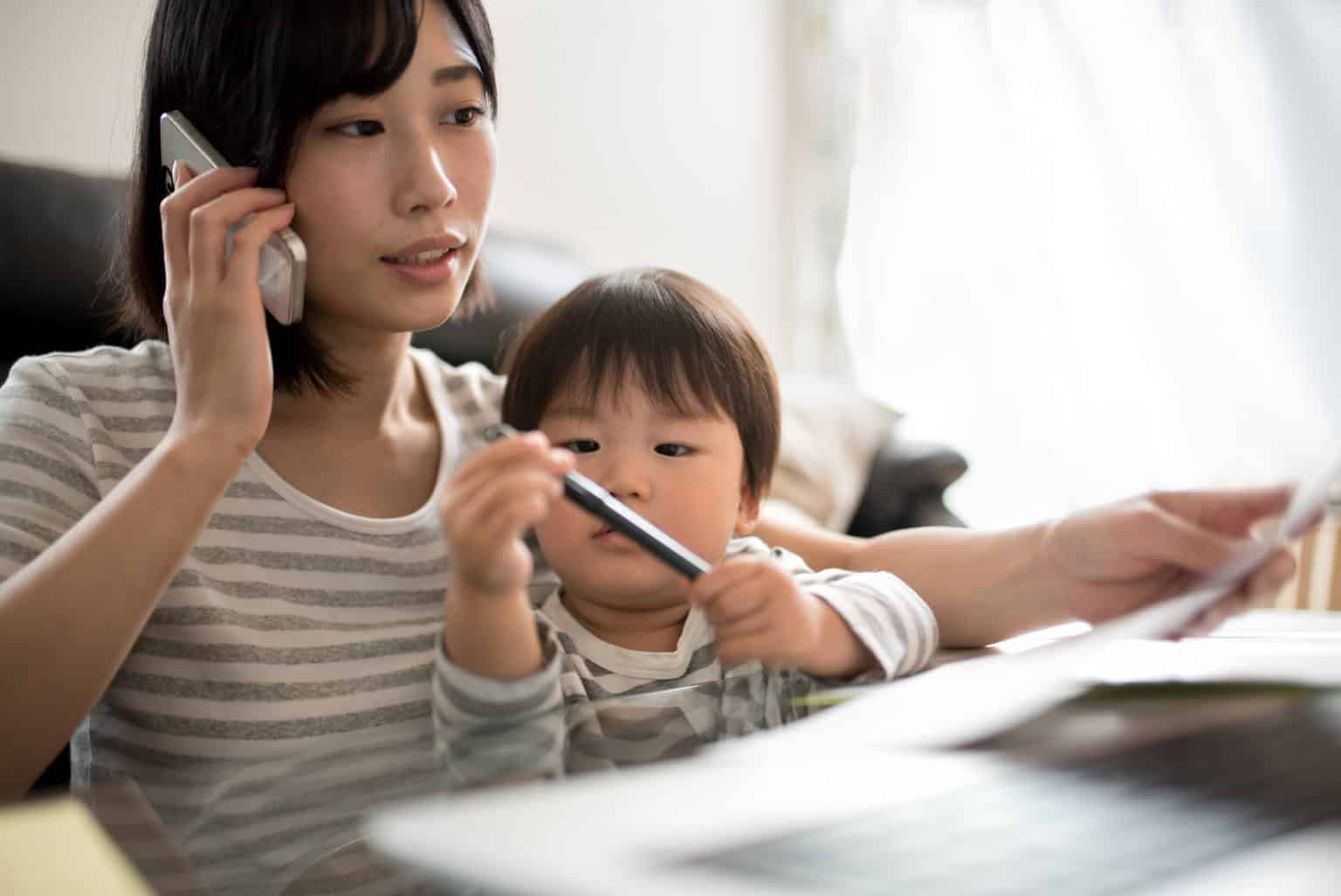 A Work-From-Home Mom’s Guide to Finding Jobs - SmartCentsMom